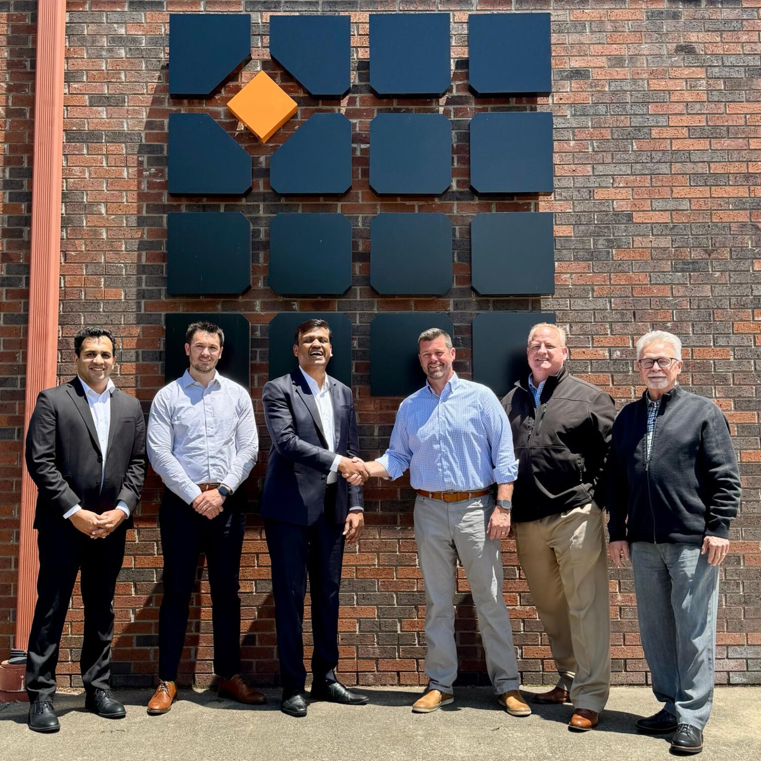 Pine Gate Renewables Inks Deal with Waaree Solar Americas for 500 MW+ ...